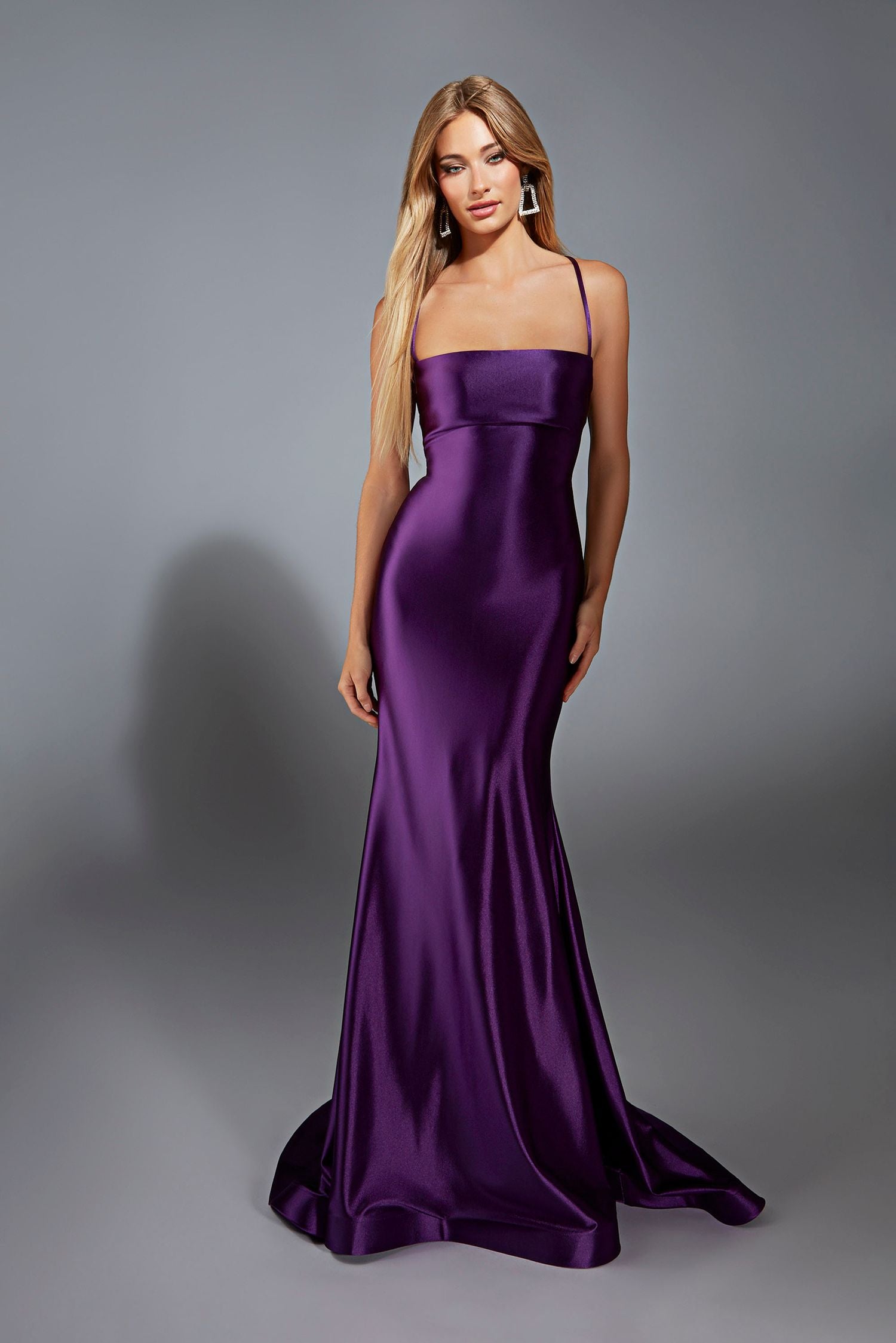 Style 31380 – ELLIOTT CHAMBERS